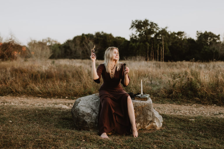 Walking Between the Worlds: Pagan Trance Journeying